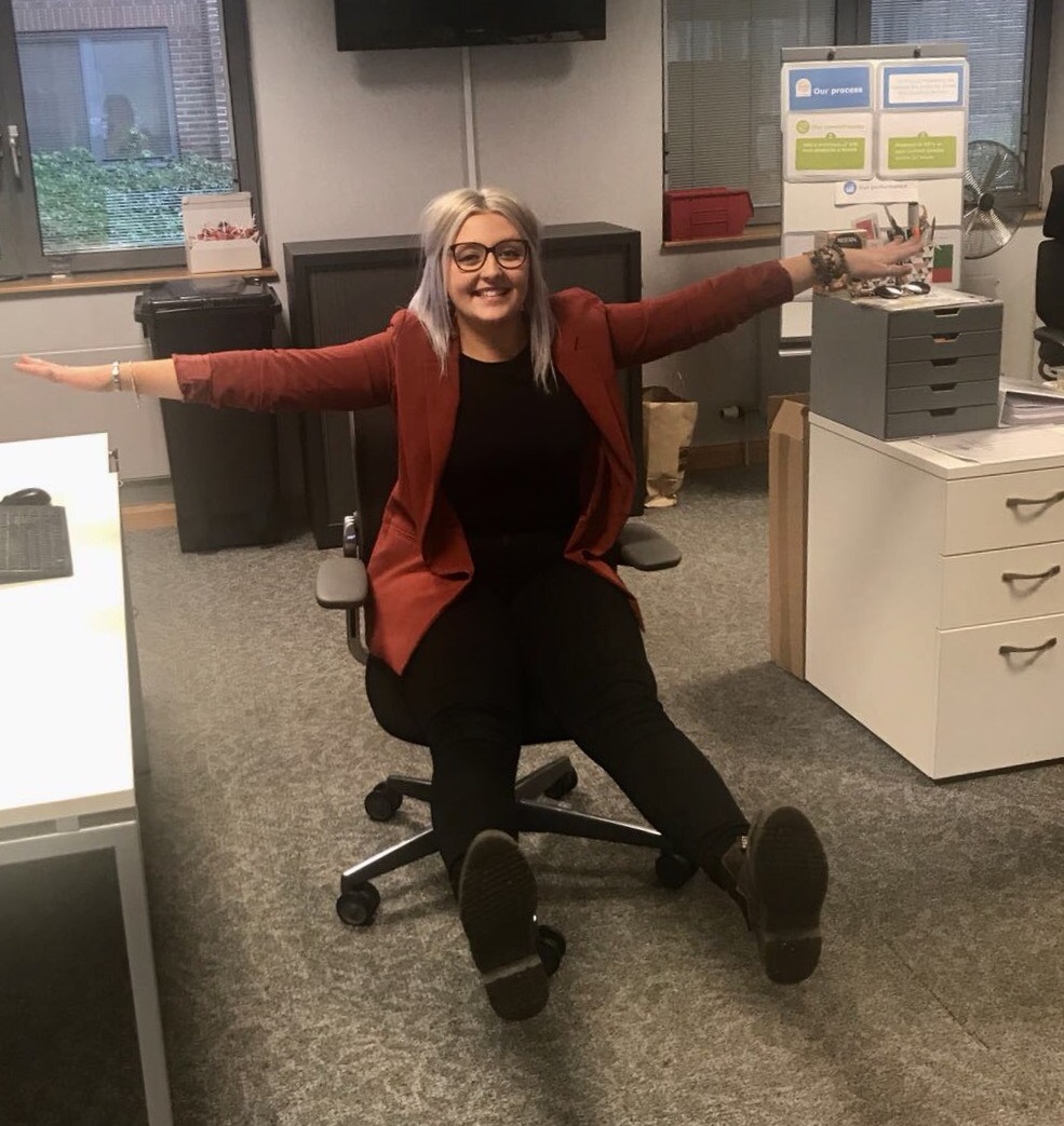 Tweet Your Seat & Meet Laura! - Manutan UK Blog