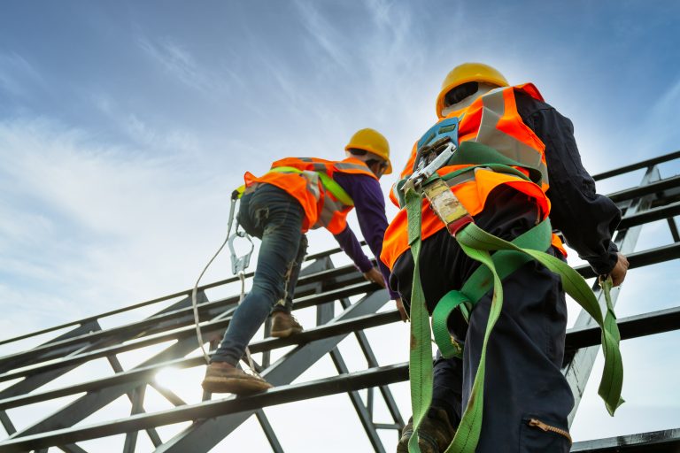 What safety standards apply to operating at heights? - Manutan UK Blog