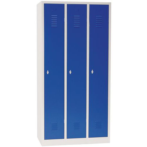 Nest of 3 Steel Lockers in Grey | Free Delivery | Manutan UK