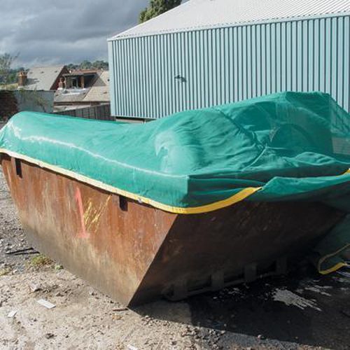 Close Mesh Lorry and Skip Covers | Recycling & Waste | Manutan UK