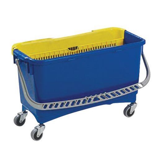 Window cleaning bucket | Manutan UK