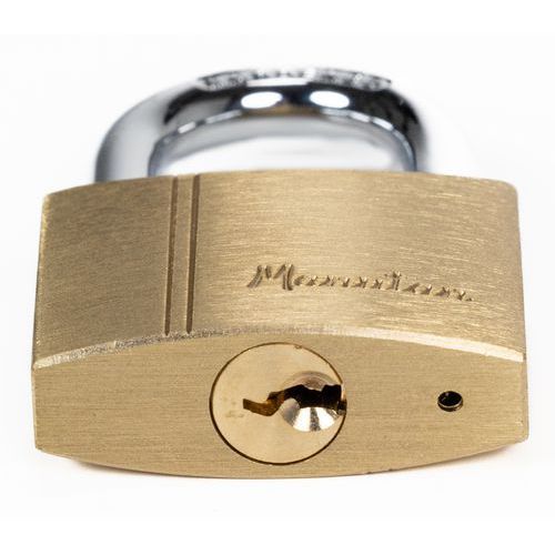 Brass safety padlock with key - Manutan Expert - Manutan.co.uk