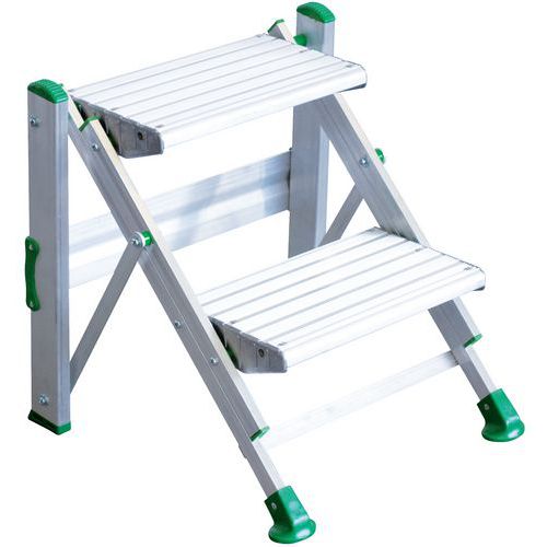 Folding Aluminium Steps | Ladders | Manutan