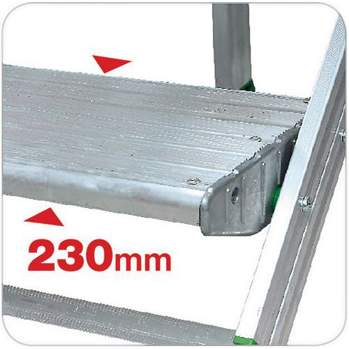 Folding Aluminium Steps | Ladders | Manutan