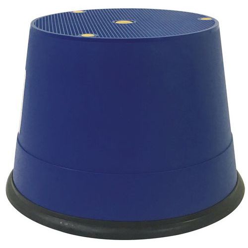 Mobile Kick Stool | Kick Steps & Stools | Manutan UK