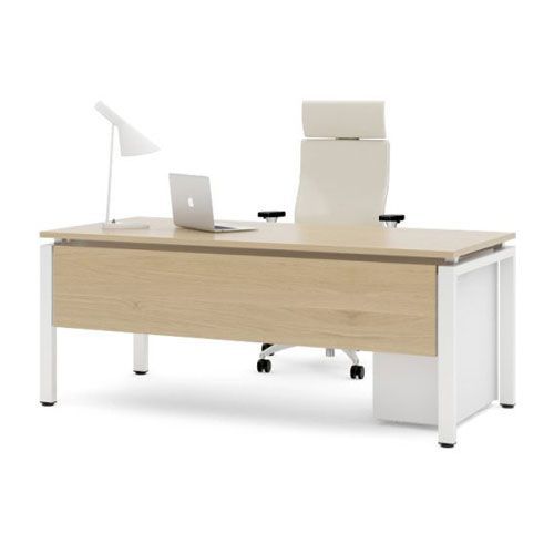 Verco Traditional Wood Office Desk | Office Furniture | Manutan UK