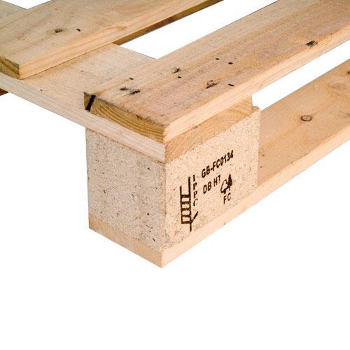 High Quality Timber Pallets | Wooden Pallets | Manutan UK