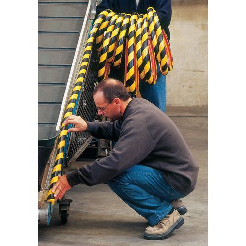 Multi-purpose flexible impact protector - Ampere System - Manutan.co.uk