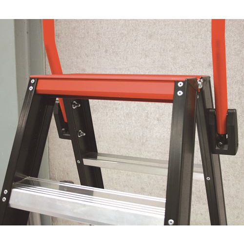 Taurus TDO two-sided stepladder - Manutan.co.uk