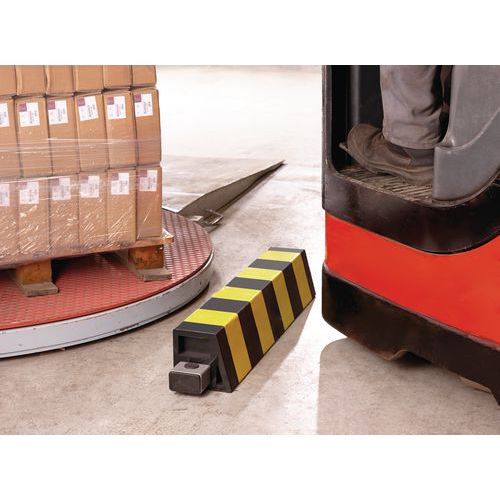 Stop car shockproof safety stop - Manutan.co.uk