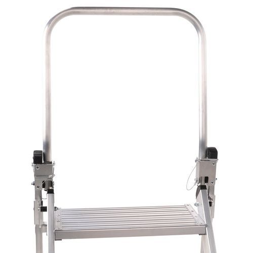 Stepstool with 2 to 4 steps | Manutan UK