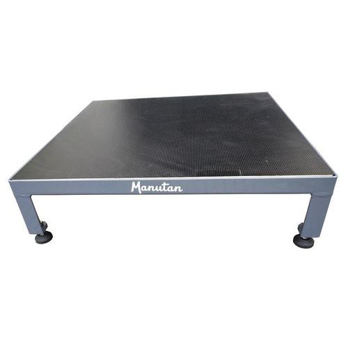 Stepstool with adjustable platform | Manutan UK