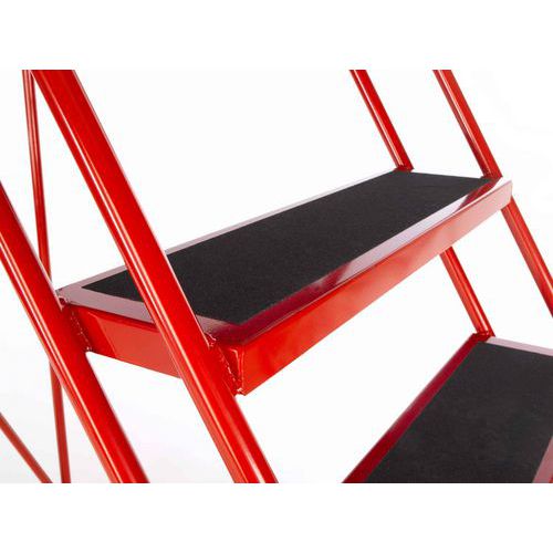 Steel Platform Ladder - 6-15 Punched/Anti-slip Treads - TB Davies MOB ...