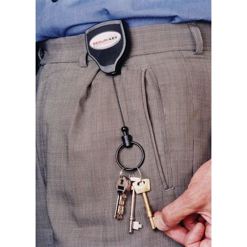 Strong Self-Retracting Key Reels for Secure Fastening and Organization