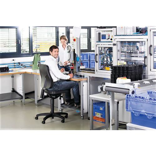 Ergonomic High All-in-One Chair | Workshop Chair | Manutan