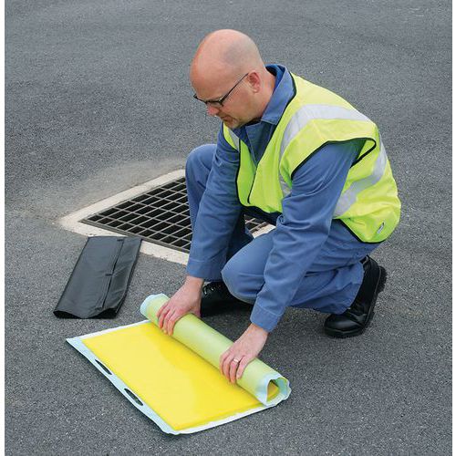 Economical drain cover with handles | Manutan UK