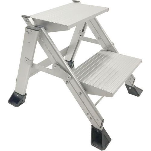 Wide Step Ladder - 2 To 4 Steps - Little Giant Jumbo Step - Manutan.co.uk
