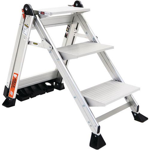 Wide Step Ladder - 2 To 4 Steps - Little Giant Jumbo Step - Manutan.co.uk