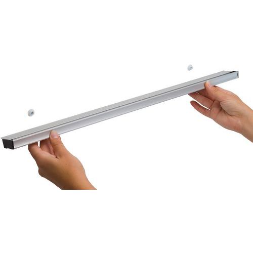 Jalema Grip-a-Strip display rail | Wall-mounted model | Manutan UK